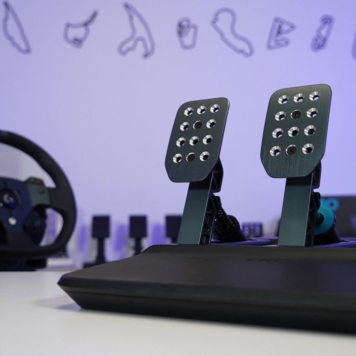 Best Sim Racing Gear - Top 5 of 2022 - Boosted Media